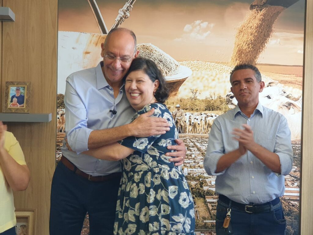 Ângela Derzi toma posse como Secretária Adjunta na Assistência Social ...