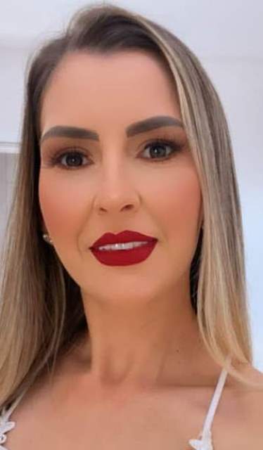 Confira os aniversariantes de hoje, 22/12/22, por Dora Nunes - Ponta ...